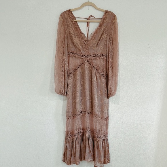 Willow & Clay | Dresses | Willow And Clay Lace Maxi Dress | Poshmark